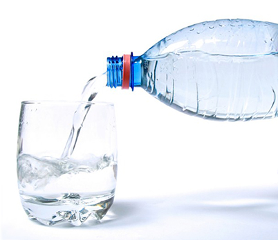 Beber Liquidos A Por Los Mitos De Beber 2 Litros De Agua Al Día,